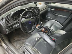 Grey Saab 9-3 2004 in Vilnius, with an engine capacity of 2.17 L and mileage of 297 thousand km for 1000 €, photo 7 on AUTOMOTO.COM.LV
