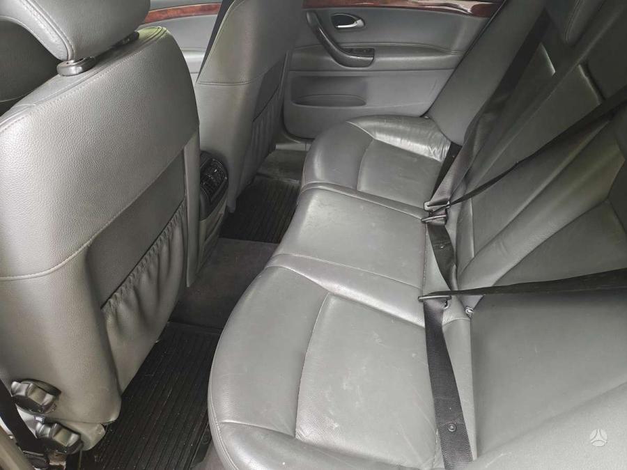Grey Saab 9-3 2004 in Vilnius, with an engine capacity of 2.17 L and mileage of 297 thousand km for 1000 €, photo 9 on AUTOMOTO.COM.LV