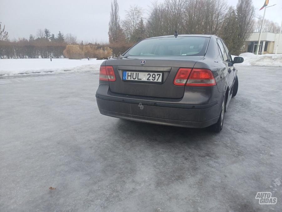 Pelēks Saab 9-3 2005 Alīta, ar dzinēja tilpumu 1.90 L un nobraukumu 325 tūkst. km par 1350 €, foto 3 vietnē AUTOMOTO.COM.LV