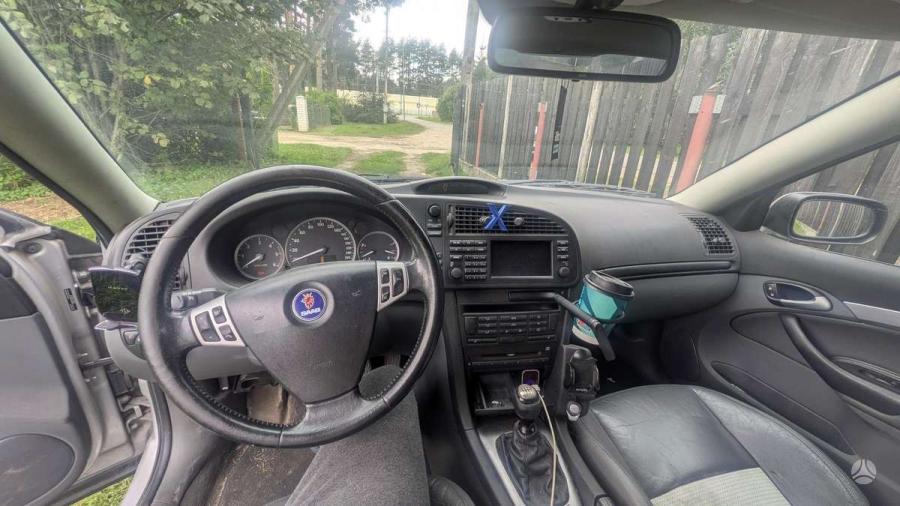 Pelēks Saab 9-3 2005 Viļņa, ar dzinēja tilpumu 1.91 L un nobraukumu 407 tūkst. km par 750 €, foto 8 vietnē AUTOMOTO.COM.LV