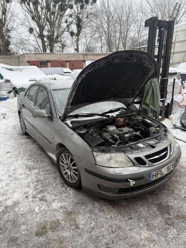 Pelēks Saab 9-3 2006 Kauņa, ar dzinēja tilpumu 2.17 L un nobraukumu 285 tūkst. km par 420 €, foto 1 vietnē AUTOMOTO.COM.LV
