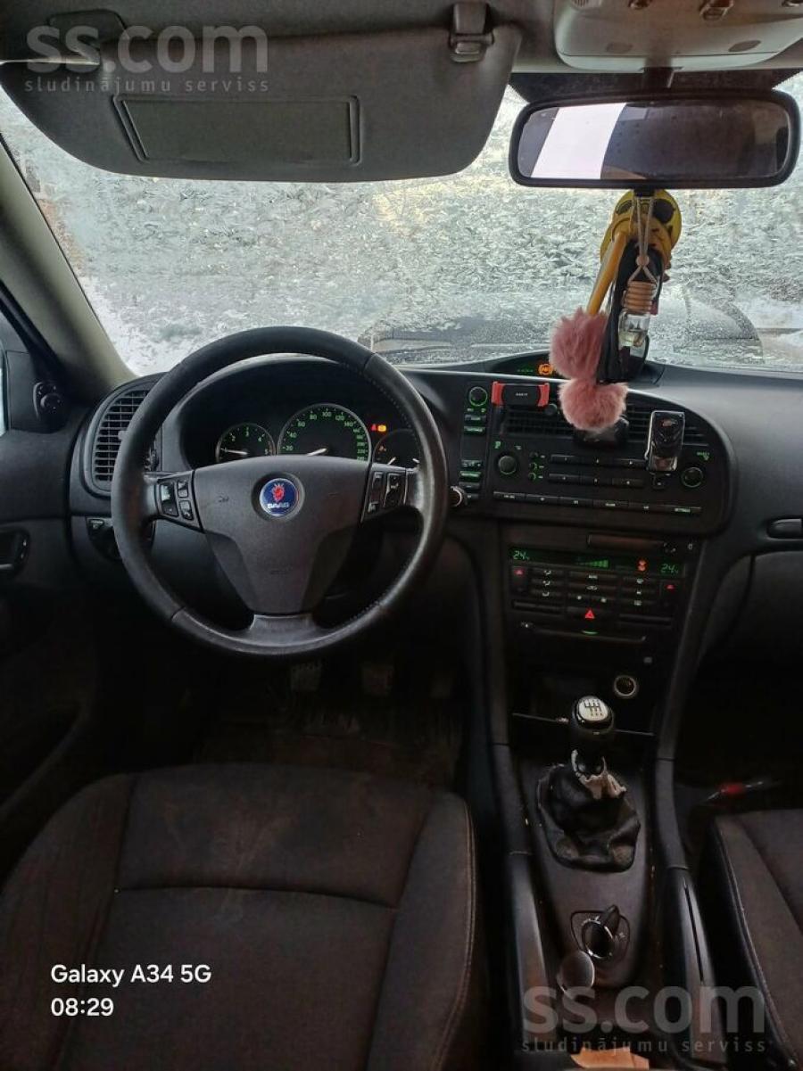 Grey Saab 9-3 2006 in Tukums, with an engine capacity of 1.90 L and mileage of 300 thousand km for 700 €, photo 5 on AUTOMOTO.COM.LV