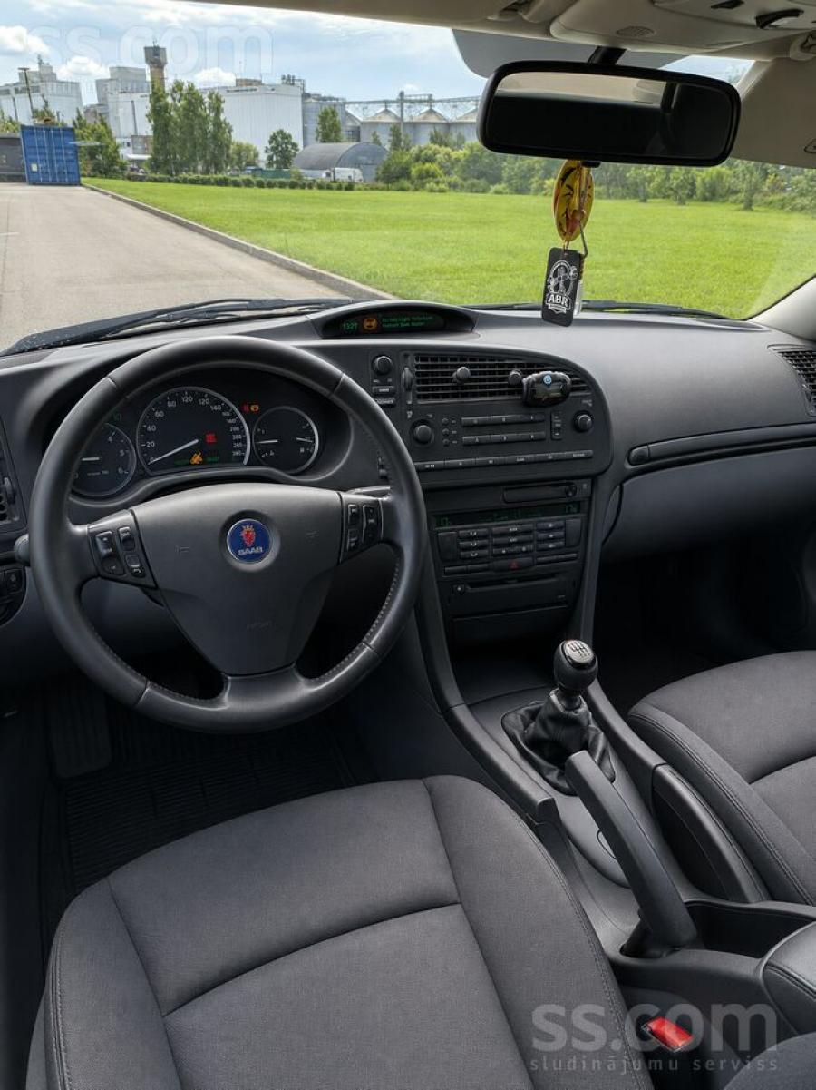 Grey Saab 9-3 2006 in Tukums, with an engine capacity of 1.90 L and mileage of 353 thousand km for 1350 €, photo 6 on AUTOMOTO.COM.LV