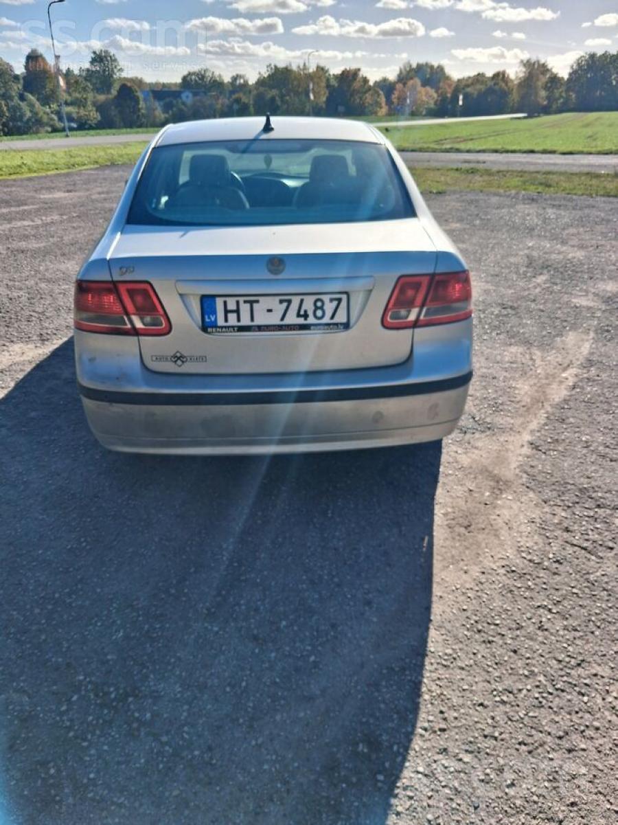 Grey Saab 9-3 2006 in Dobele, with an engine capacity of 1.90 L and mileage of 388 thousand km for 850 €, photo 4 on AUTOMOTO.COM.LV