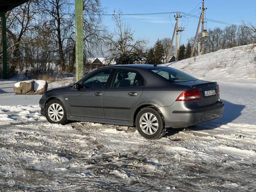 Grey Saab 9-3 2007 in Siauliai, with an engine capacity of 1.90 L and mileage of 383 thousand km for 1300 €, photo 1 on AUTOMOTO.COM.LV