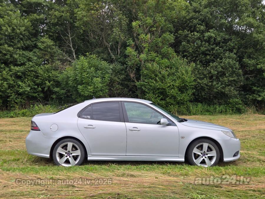 Grey Saab 9-3 2007 in Tallinn, with an engine capacity of 1.90 L and mileage of 381 thousand km for 1999 €, photo 4 on AUTOMOTO.COM.LV