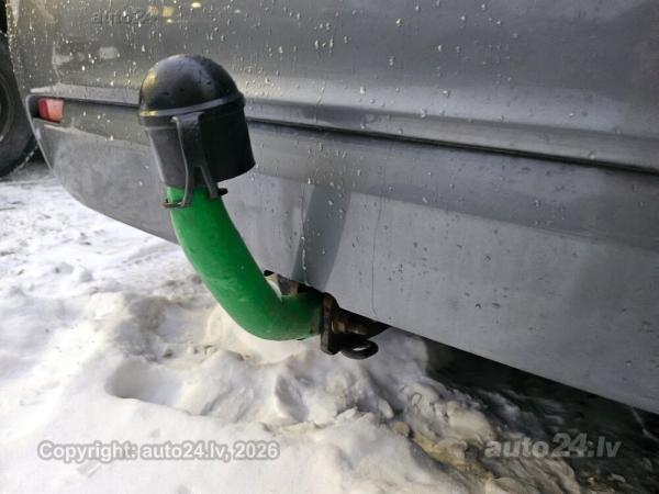 Pelēks Saab 9-3 2008 Tallina, ar dzinēja tilpumu 1.90 L un nobraukumu 304 tūkst. km par 3500 €, foto 11 vietnē AUTOMOTO.COM.LV