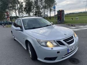 Pelēks Saab 9-3 2008 Vievis, ar dzinēja tilpumu 1.91 L un nobraukumu 300 tūkst. km par 1350 €, foto 3 vietnē AUTOMOTO.COM.LV
