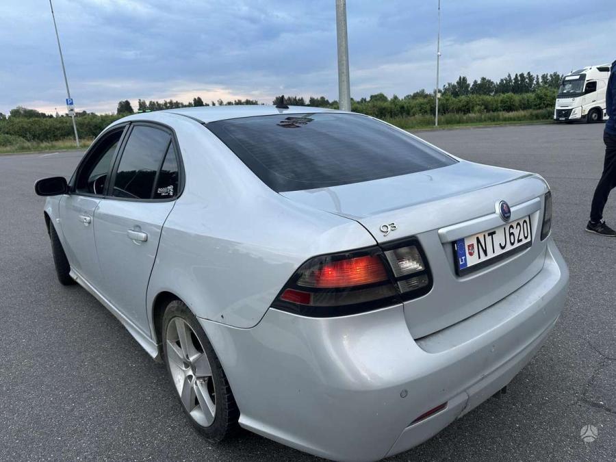 Pelēks Saab 9-3 2008 Vievis, ar dzinēja tilpumu 1.91 L un nobraukumu 300 tūkst. km par 1350 €, foto 5 vietnē AUTOMOTO.COM.LV