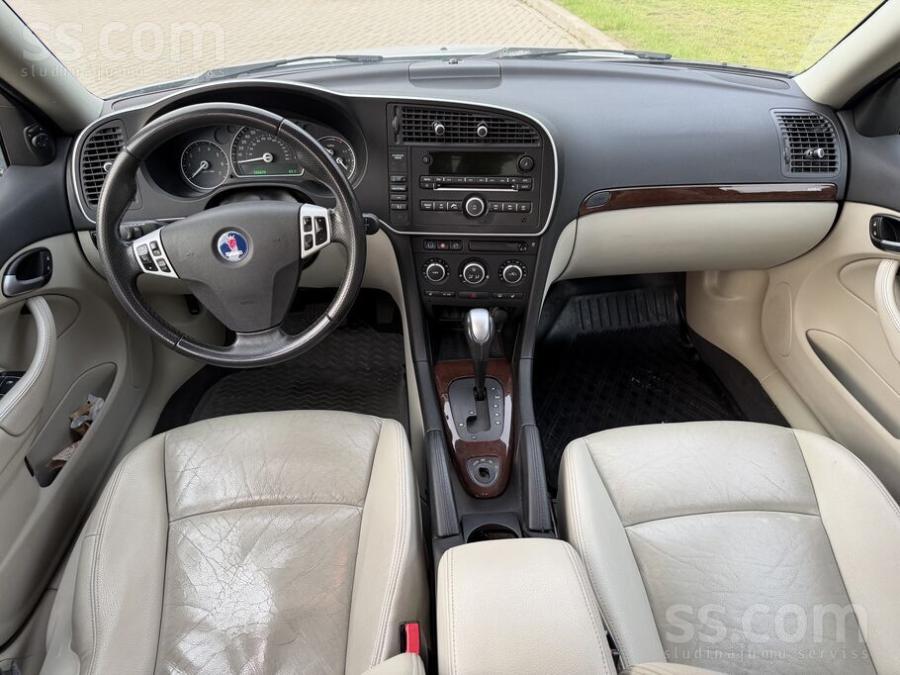 Grey Saab 9-3 2008 in Riga, with an engine capacity of 2.00 L and mileage of 167 thousand km for 3500 €, photo 4 on AUTOMOTO.COM.LV