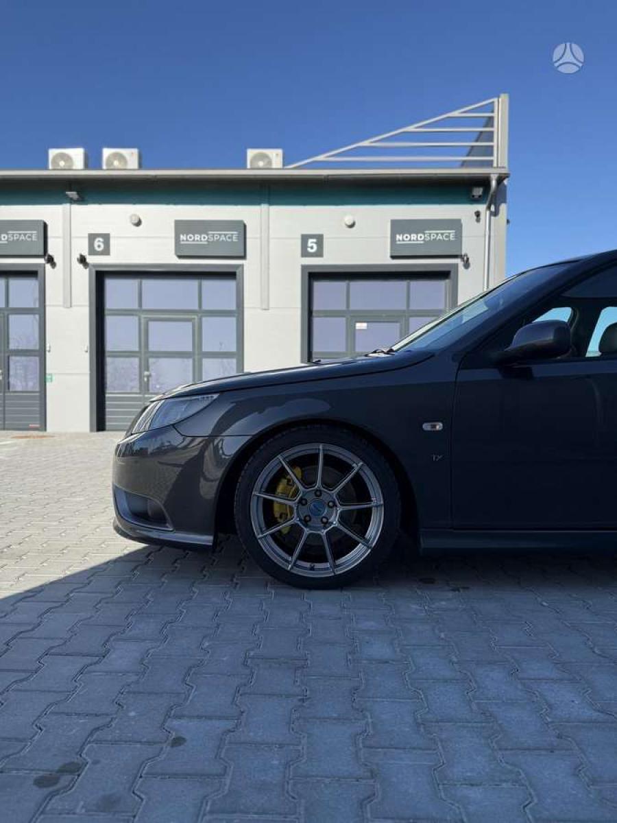 Pelēks Saab 9-3 2010 Panevēža, ar dzinēja tilpumu 1.91 L un nobraukumu 305 tūkst. km par 4500 €, foto 7 vietnē AUTOMOTO.COM.LV