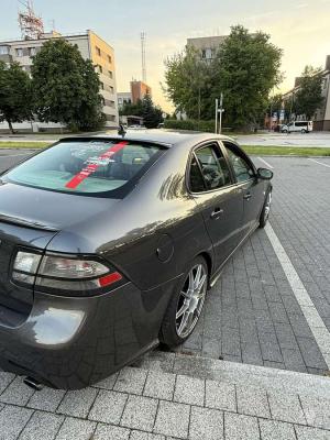 Pelēks Saab 9-3 2010 Panevēža, ar dzinēja tilpumu 1.91 L un nobraukumu 305 tūkst. km par 4500 €, foto 12 vietnē AUTOMOTO.COM.LV