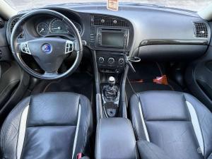 Pelēks Saab 9-3 2010 Panevēža, ar dzinēja tilpumu 1.91 L un nobraukumu 305 tūkst. km par 4500 €, foto 21 vietnē AUTOMOTO.COM.LV