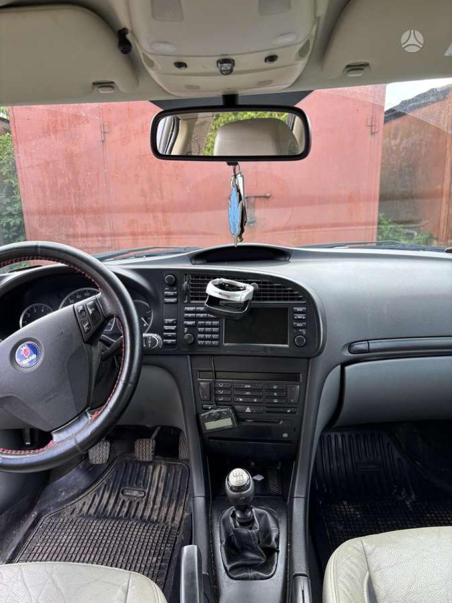 Grey Saab 9-3 2005 in Panevezys, with an engine capacity of 1.91 L and mileage of 319 thousand km for 700 €, photo 7 on AUTOMOTO.COM.LV