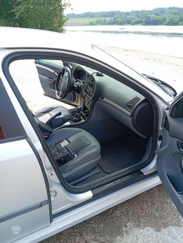 Grey Saab 9-3 2006 in Kaunas, with an engine capacity of 1.91 L and mileage of 448 thousand km for 750 €, photo 5 on AUTOMOTO.COM.LV