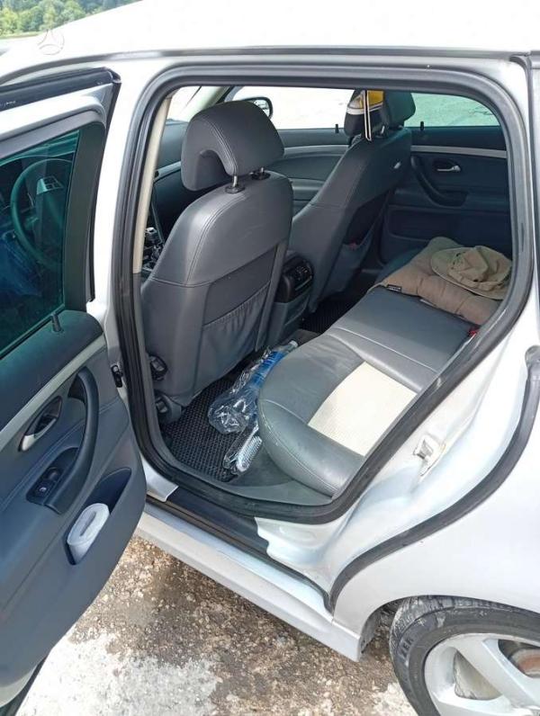 Grey Saab 9-3 2006 in Kaunas, with an engine capacity of 1.91 L and mileage of 448 thousand km for 750 €, photo 6 on AUTOMOTO.COM.LV