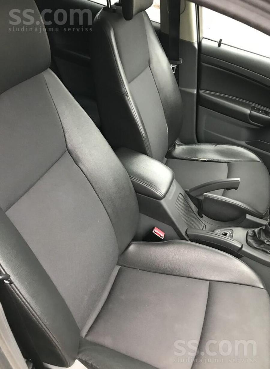 Grey Saab 9-3 2007 in Riga, with an engine capacity of 1.90 L and mileage of 257 thousand km for 2000 €, photo 9 on AUTOMOTO.COM.LV