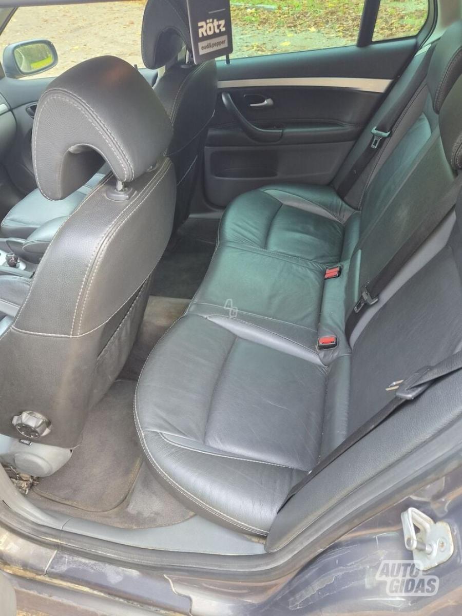 Серый Сааб 9-3 2007 в Плунге, объемом двигателя 1.90 л и пробегом 331 тыс. км за 900 €, фото 12 на AUTOMOTO.COM.LV