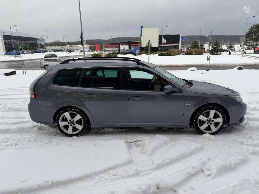 Grey Saab 9-3 2008 in Vilnius, with an engine capacity of 1.90 L and mileage of 311 thousand km for 2499 €, photo 5 on AUTOMOTO.COM.LV