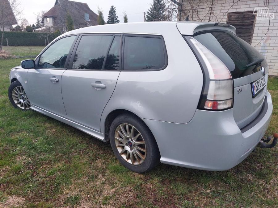 Pelēks Saab 9-3 2008 Jurbarkas, ar dzinēja tilpumu 1.90 L un nobraukumu 350 tūkst. km par 1900 €, foto 7 vietnē AUTOMOTO.COM.LV