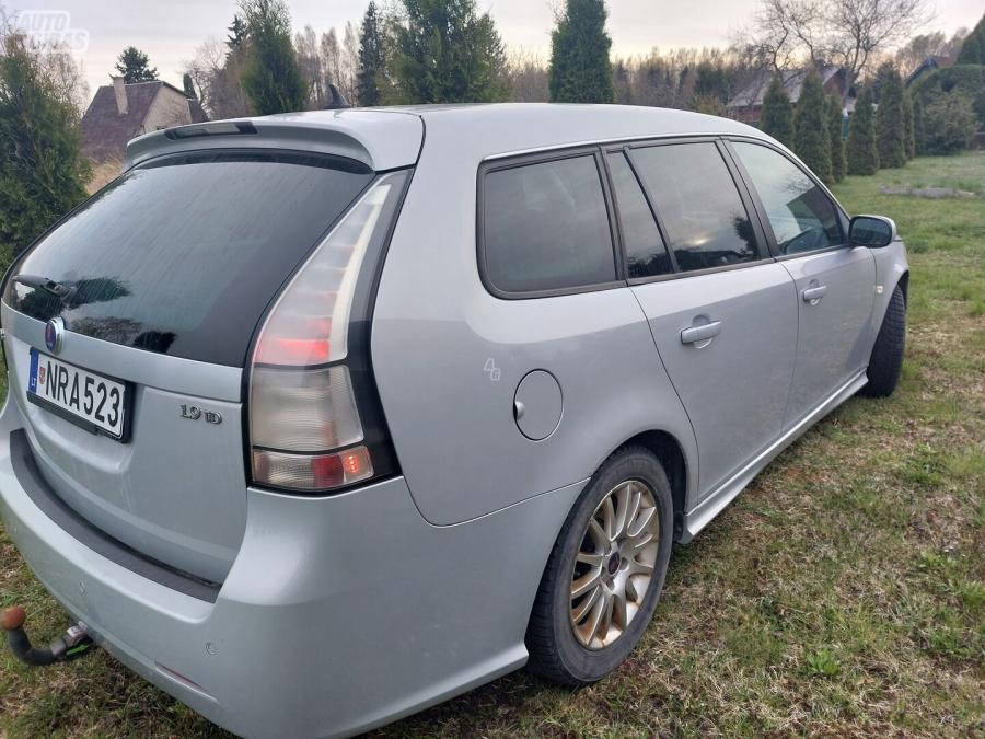 Pelēks Saab 9-3 2008 Jurbarkas, ar dzinēja tilpumu 1.90 L un nobraukumu 350 tūkst. km par 1900 €, foto 10 vietnē AUTOMOTO.COM.LV