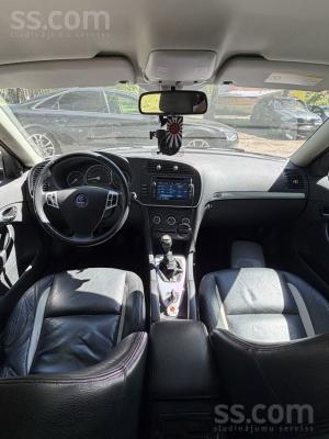 Grey Saab 9-3 2008 in Riga, with an engine capacity of 1.90 L and mileage of 320 thousand km for 3000 €, photo 7 on AUTOMOTO.COM.LV