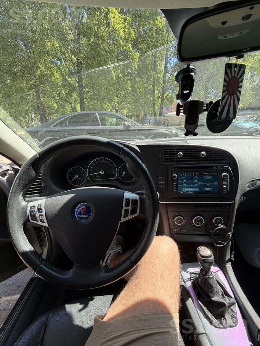 Grey Saab 9-3 2008 in Riga, with an engine capacity of 1.90 L and mileage of 320 thousand km for 3000 €, photo 8 on AUTOMOTO.COM.LV
