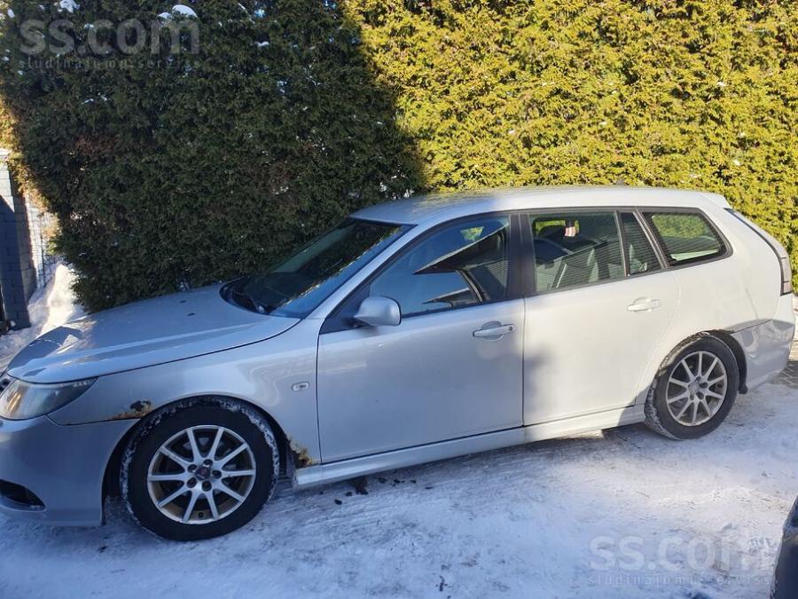 Grey Saab 9-3 2008 in Riga, with an engine capacity of 2.00 L and mileage of 334 thousand km for 890 €, photo 5 on AUTOMOTO.COM.LV