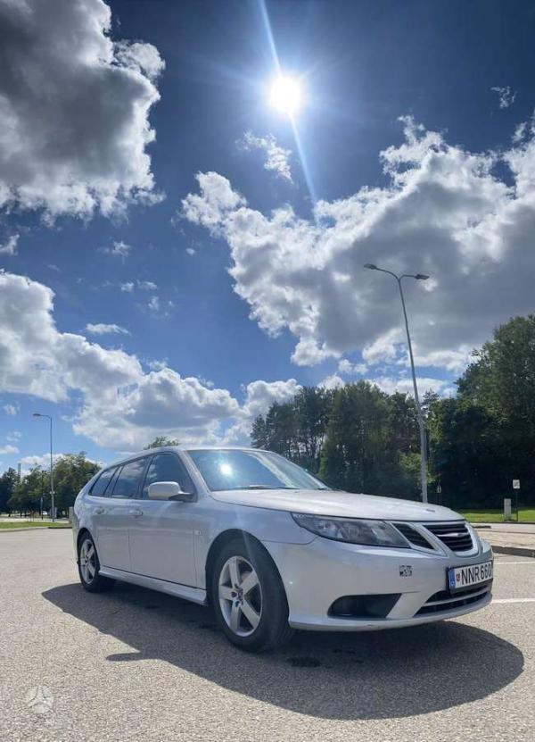Grey Saab 9-3 2008 in Vilnius, with an engine capacity of 1.90 L and mileage of 351 thousand km for 1500 €, photo 1 on AUTOMOTO.COM.LV