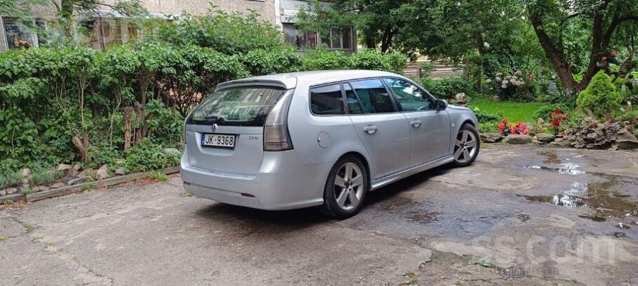 Grey Saab 9-3 2008 in Riga, with an engine capacity of 1.90 L and mileage of 338 thousand km for 1750 €, photo 5 on AUTOMOTO.COM.LV