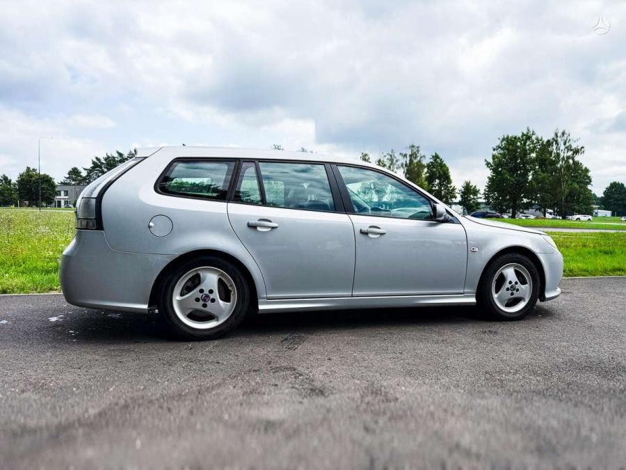 Grey Saab 9-3 2008 in Kaunas, with an engine capacity of 1.91 L and mileage of 214 thousand km for 2500 €, photo 5 on AUTOMOTO.COM.LV
