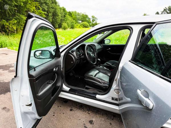 Grey Saab 9-3 2008 in Kaunas, with an engine capacity of 1.91 L and mileage of 214 thousand km for 2500 €, photo 7 on AUTOMOTO.COM.LV