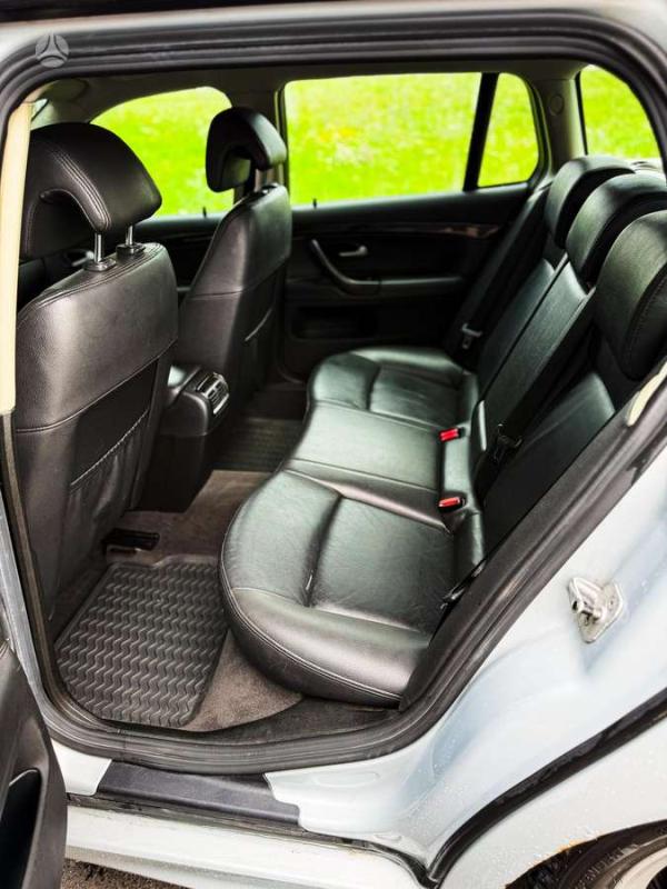 Grey Saab 9-3 2008 in Kaunas, with an engine capacity of 1.91 L and mileage of 214 thousand km for 2500 €, photo 9 on AUTOMOTO.COM.LV