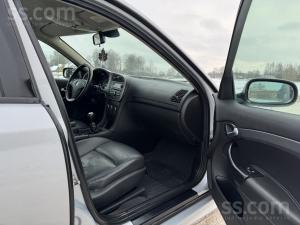 Pelēks Saab 9-3 2009 Cēsis, ar dzinēja tilpumu 1.90 L un nobraukumu 0 tūkst. km par 2900 €, foto 20 vietnē AUTOMOTO.COM.LV