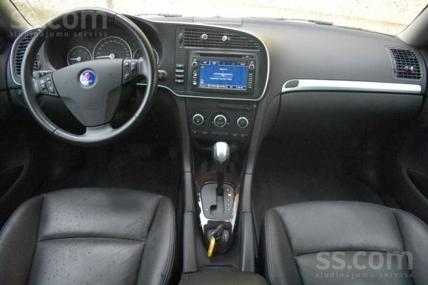 Saab 9-3 2009 in Talsi on AUTOMOTO.COM.LV Grey Saab 9-3 2009 in Talsi, with an engine capacity of 1.90 L and mileage of 197 thousand km for 5500 €, photo 8 on AUTOMOTO.COM.LV