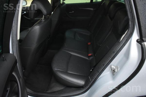 Saab 9-3 2009 in Talsi on AUTOMOTO.COM.LV Grey Saab 9-3 2009 in Talsi, with an engine capacity of 1.90 L and mileage of 197 thousand km for 5500 €, photo 9 on AUTOMOTO.COM.LV
