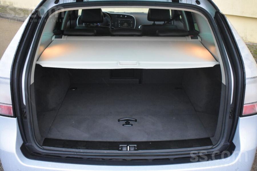 Grey Saab 9-3 2009 in Talsi, with an engine capacity of 1.90 L and mileage of 197 thousand km for 5500 €, photo 10 on AUTOMOTO.COM.LV