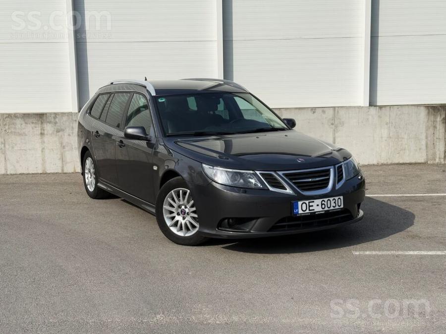 Pelēks Saab 9-3 2011 Rīga, ar dzinēja tilpumu 1.90 L un nobraukumu 346 tūkst. km par 3994 €, foto 5 vietnē AUTOMOTO.COM.LV