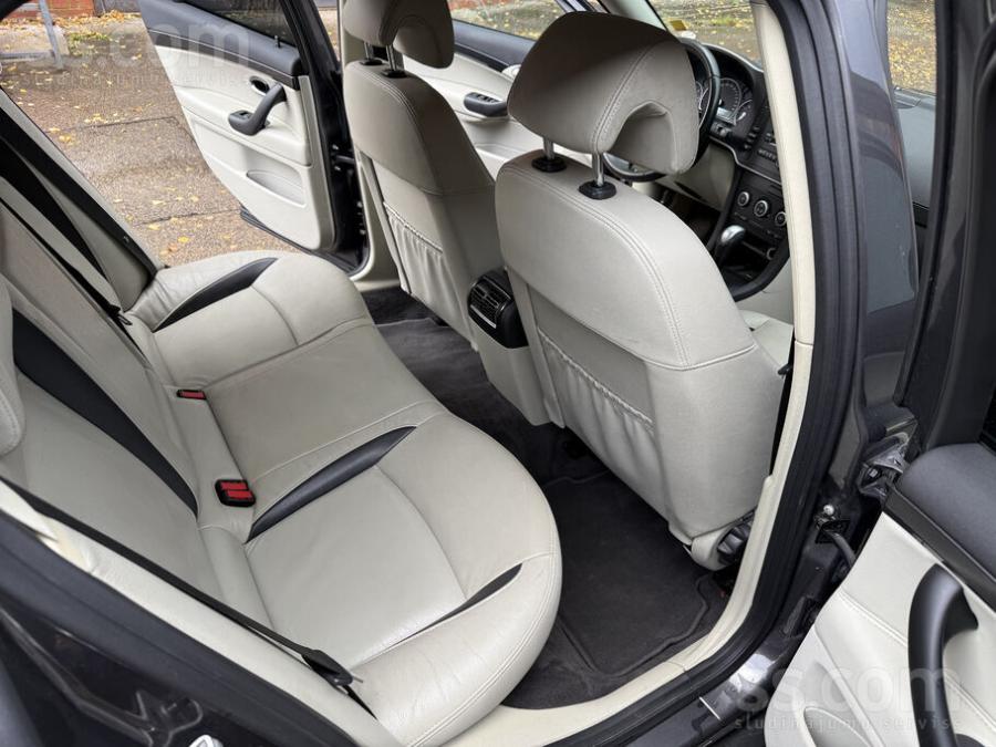 Pelēks Saab 9-3 2011 Rīga, ar dzinēja tilpumu 1.90 L un nobraukumu 289 tūkst. km par 4650 €, foto 19 vietnē AUTOMOTO.COM.LV