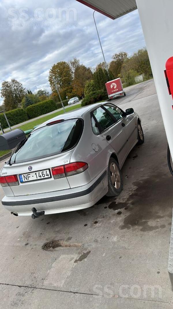 Saab 9-3 1999 in Liepaja, with an engine capacity of 2.00 L and mileage of 242 thousand km for 1100 €, photo 3 on AUTOMOTO.COM.LV