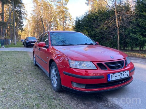 Красный Сааб 9-3 2004 в Юрмала, объемом двигателя 2.00 л и пробегом 296 тыс. км за 1650 €, фото 2 на AUTOMOTO.COM.LV