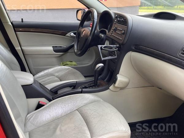 Красный Сааб 9-3 2004 в Елгава, объемом двигателя 1.80 л и пробегом 290 тыс. км за 1250 €, фото 9 на AUTOMOTO.COM.LV