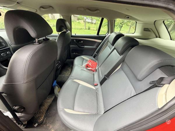 Red Saab 9-3 2007 in Kazlu Ruda, with an engine capacity of 1.91 L and mileage of 234 thousand km for 1600 €, photo 10 on AUTOMOTO.COM.LV