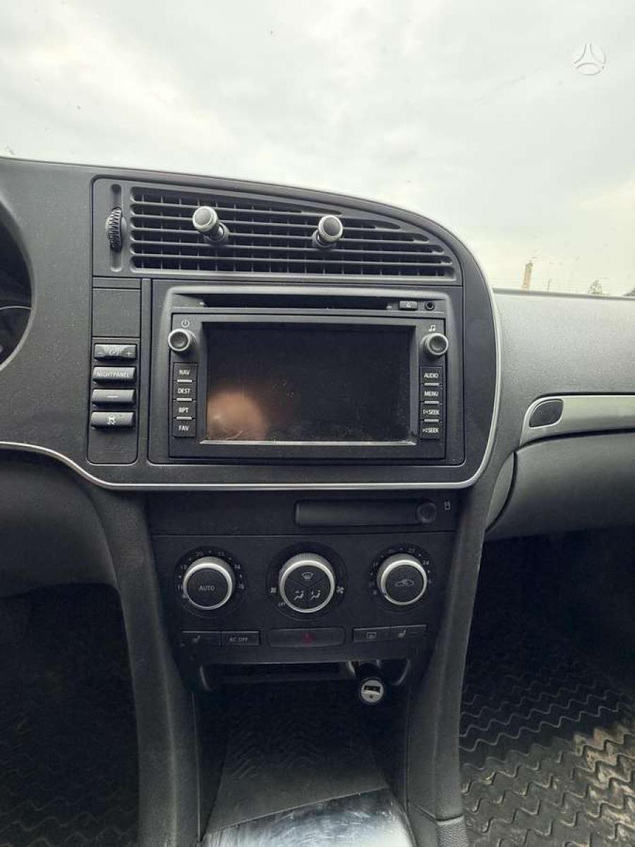 Red Saab 9-3 2007 in Kazlu Ruda, with an engine capacity of 1.91 L and mileage of 234 thousand km for 1600 €, photo 12 on AUTOMOTO.COM.LV