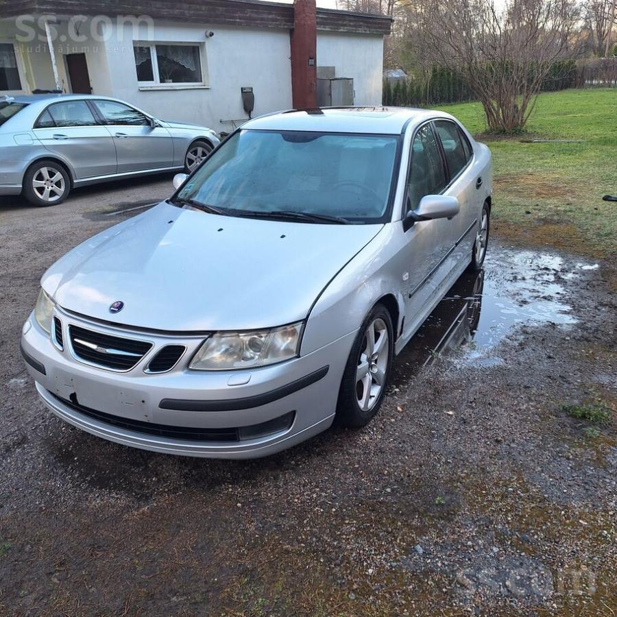 Saab 9-3 2002 Rīga, ar dzinēja tilpumu 2.00 L un nobraukumu 185 tūkst. km par 500 €, foto 3 vietnē AUTOMOTO.COM.LV