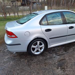Saab 9-3 2002 Rīga, ar dzinēja tilpumu 2.00 L un nobraukumu 185 tūkst. km par 500 €, foto 6 vietnē AUTOMOTO.COM.LV
