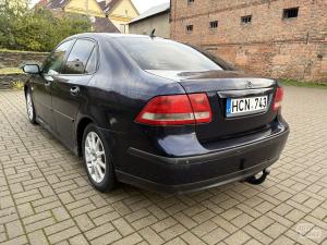 Saab 9-3 2003 in Vilnius, with an engine capacity of 2.20 L and mileage of 296 thousand km for 450 €, photo 4 on AUTOMOTO.COM.LV