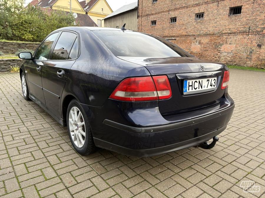 Saab 9-3 2003 in Vilnius, with an engine capacity of 2.20 L and mileage of 296 thousand km for 450 €, photo 4 on AUTOMOTO.COM.LV