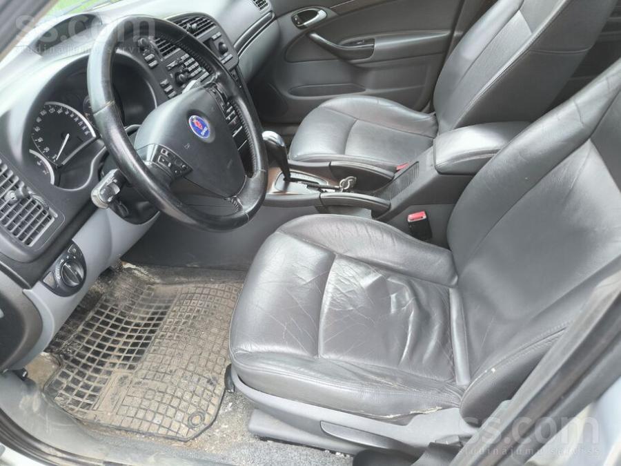 Saab 9-3 2003 Rīga, ar dzinēja tilpumu 2.00 L un nobraukumu 179 tūkst. km par 300 €, foto 9 vietnē AUTOMOTO.COM.LV