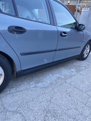 Saab 9-3 2003 in Kaunas, with an engine capacity of 2.20 L and mileage of 41 thousand km for 1000 €, photo 4 on AUTOMOTO.COM.LV